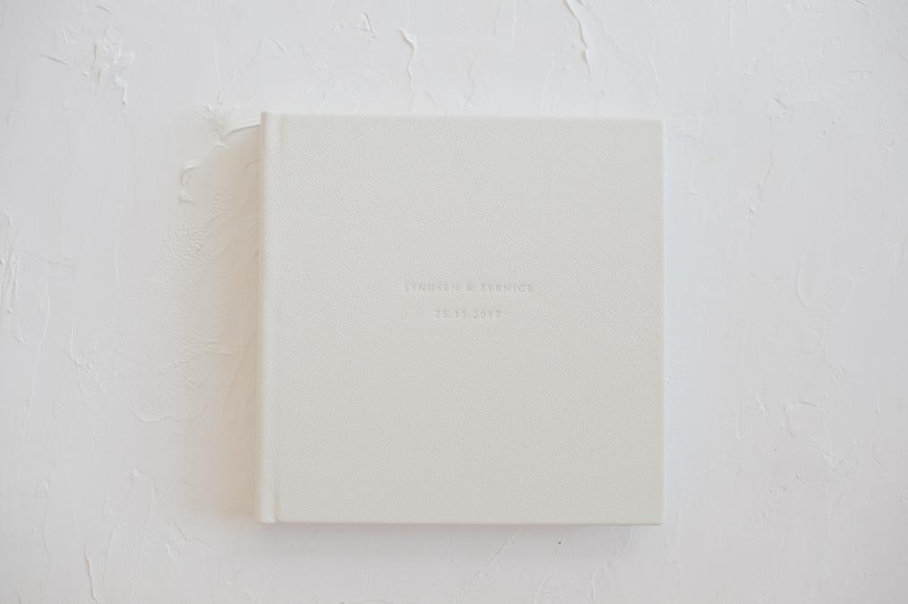 10"x10" Toasted Marshmallow with Gold Emboss Family Album | visionart