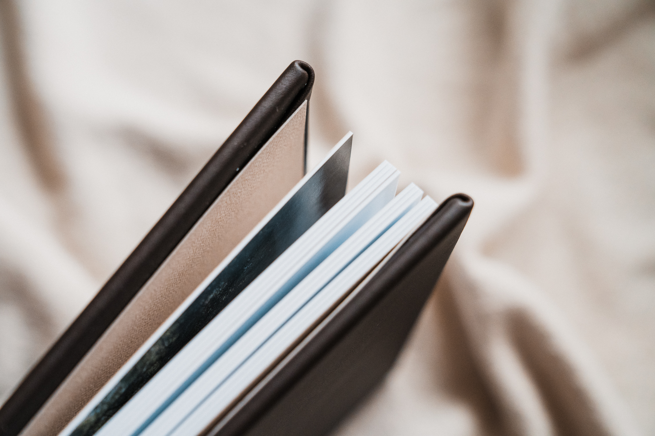 10x10 and 8x8 Wedding + Micro Wedding Albums in Brown Ale | visionart